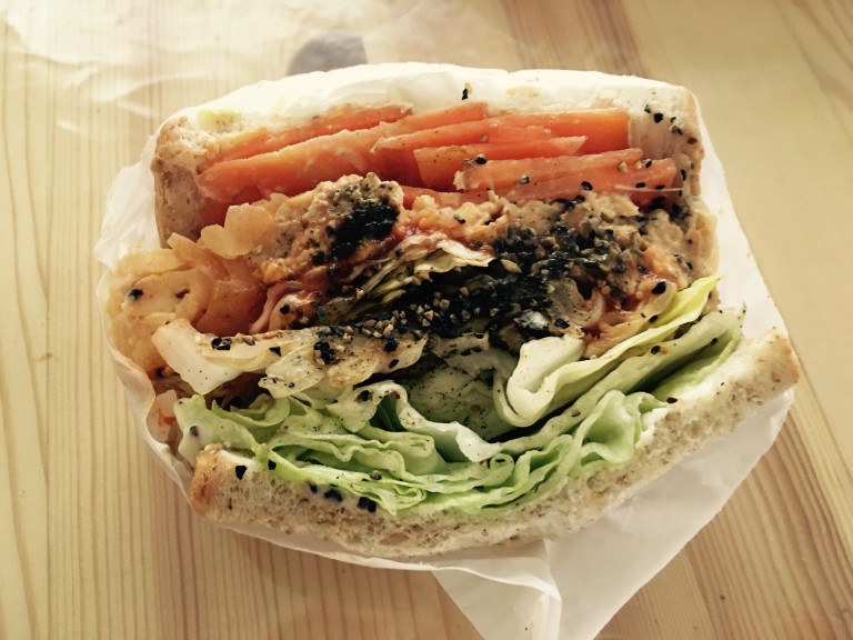 代々木上原のPOTASTA(ポタスタ)のサンドイッチは、野菜ぎっしりでボリューミー – 東京サンドイッチ部 | 東京都内のパンとスイーツ情報